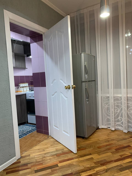 Продаётся квартира 3/3/5 Садыка Азимова