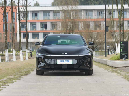 Gonzo Motors - Changan Qinyuan A07