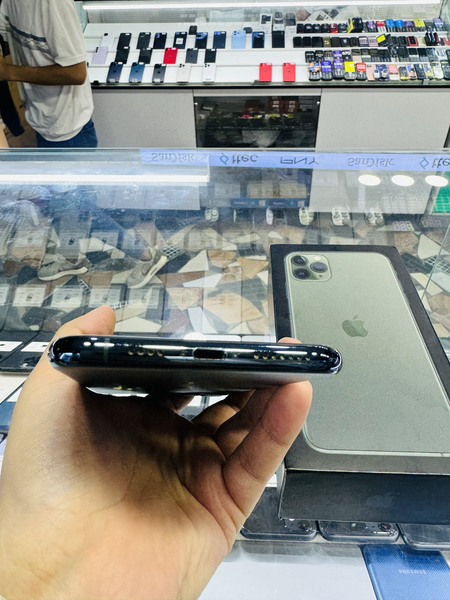 iPhone 11 Pro Max 256 gb green