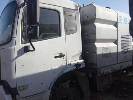 Продается Водовоз DONGFENG  8 куб.м  3 шт