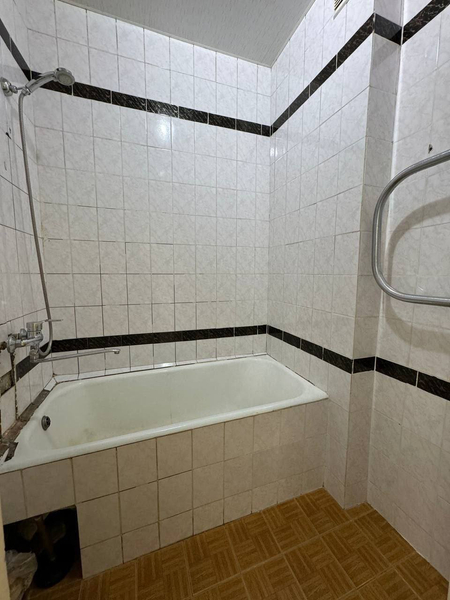 Продажа 2/2/5 на Юнусабад-17, 2 хонали сотилади