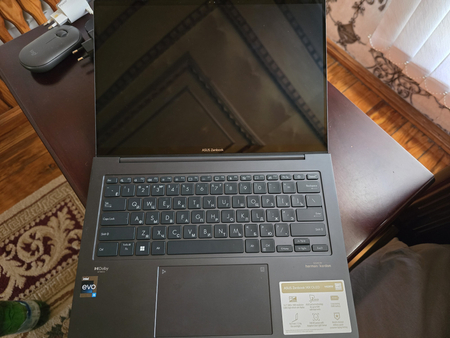 Asus Zenbook 14x Oled