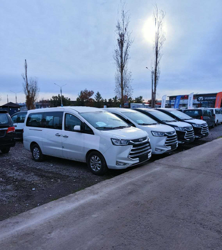 JAC M4  микроавтобус комфорт