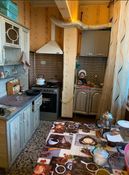 Бобура  2/8/9  1*7м²  60м²