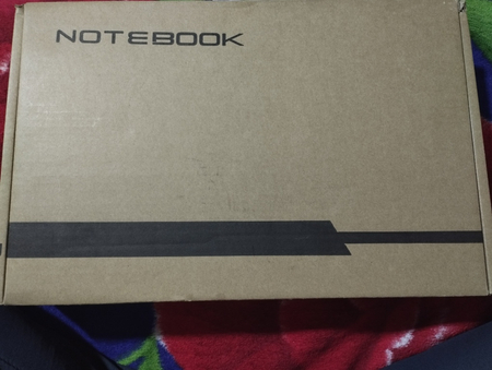 Notebook sotiladi