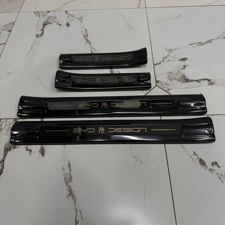 Byd Yuan plus uchun parog nakladka