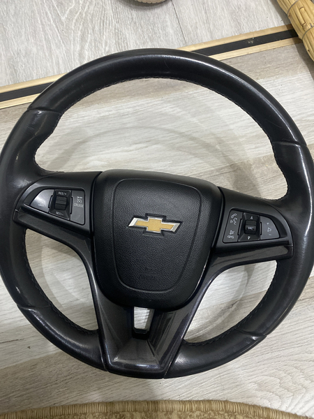 Срочно продам рул GM оригинал от орландо или круз незнаю но