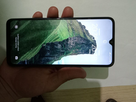 Redmi 12c sotiladi