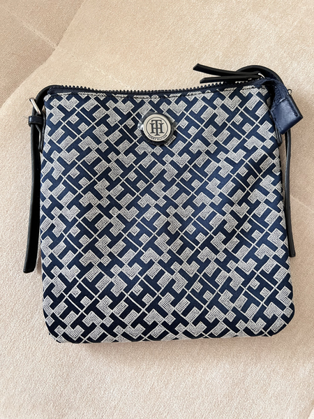Сумка Tommy Hilfiger