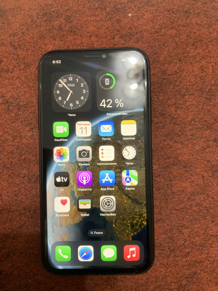 Iphone 11 сотилади