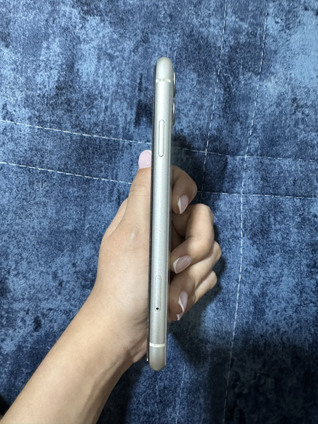 Iphone 11 idyal 64 gb obmen