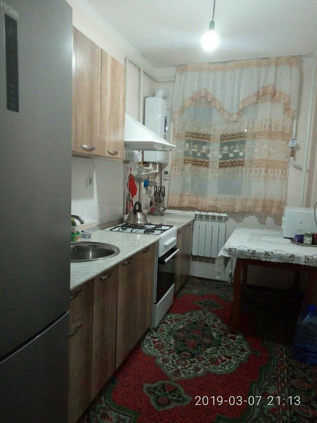 Kvartira sotiladi sergilida