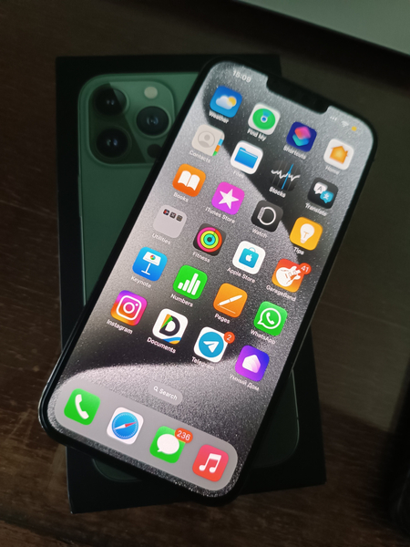 Продаю Iphone 13 Pro Max