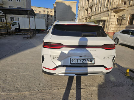 BYD Chempion 2023 йил сотилади.