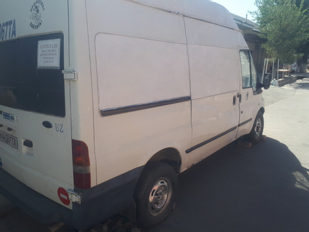 Ford Transit 2001 год