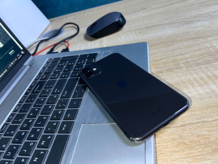 iPhone 11 Black 128GB коробка и док