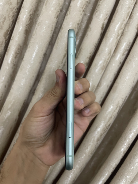 Iphone 11 greenn