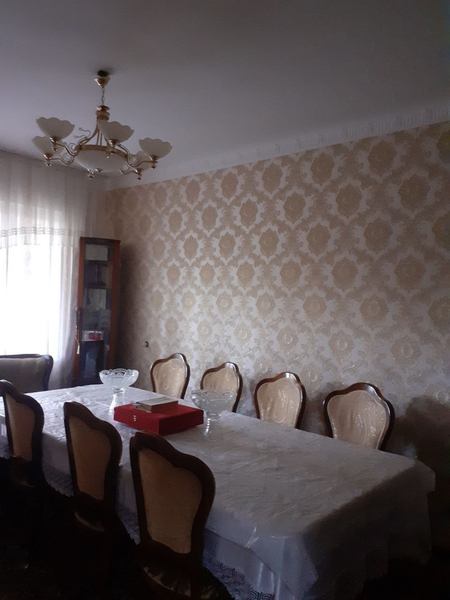 Продаётся квартира на Каракамыше 2/4 ориентир Гриль бар