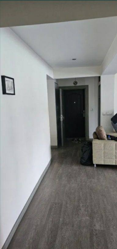 Продаётся 4в3/4/5 на СадыкаАзимова не торец общ пл 90