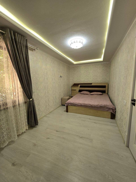 Продается 2 комнатная квартира площадью 47 кв.м. Ор. Кафе Феникс