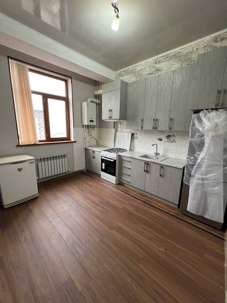 Срочно продаётся  2/4/9 кв на Паркентский