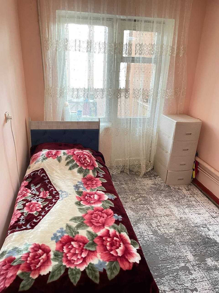 Chilonzor 1 xonali metro Mirzo Ulugbek Rayxon Gisht (146061)