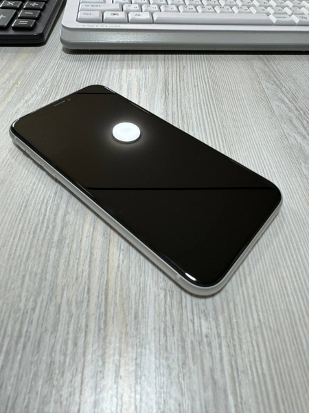 iphone X r 64 gb