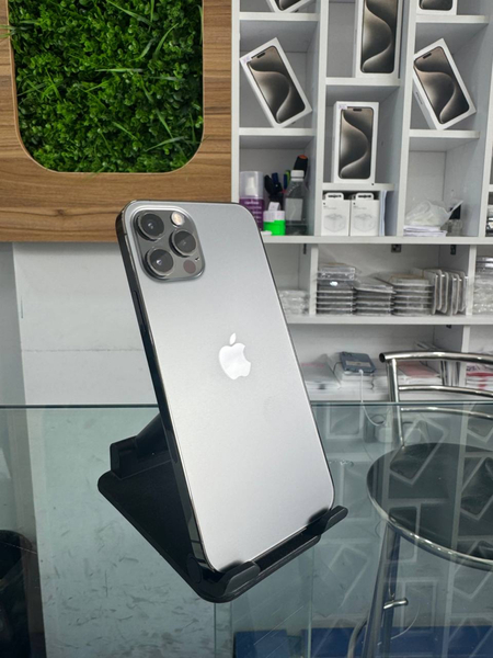 Iphone 12pro ideal xolatda