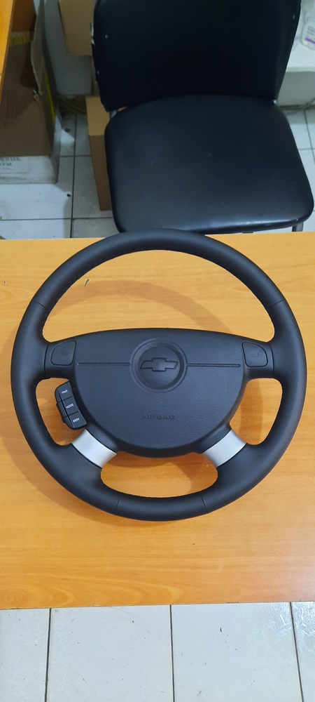 Gentra 3pozitsiya elegant+rul xolati ideal 1 kunli moshnadan yichilgan