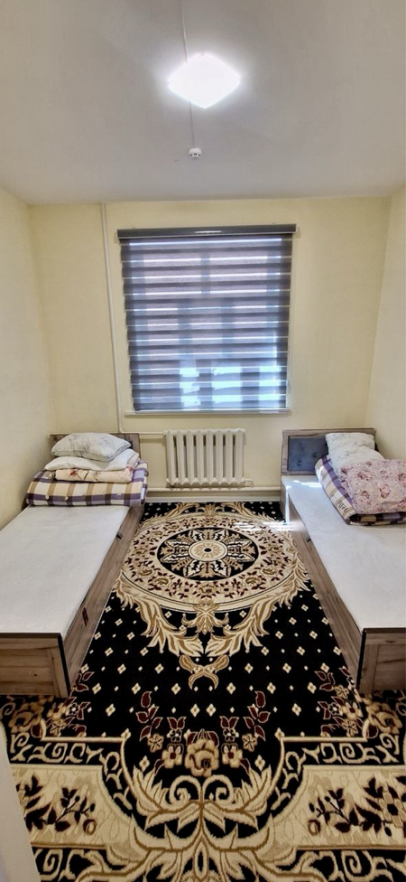 Dacha bassein 140 kvadrat metrlik shinam uy ijaraga beriladi.