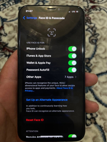 Iphone X holati yaxshi