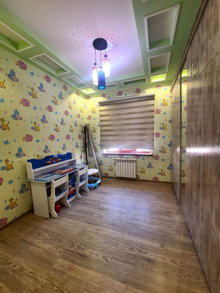 Продается 3 ком. Квартира площадью 77 кв.м. По ул. Рудаки