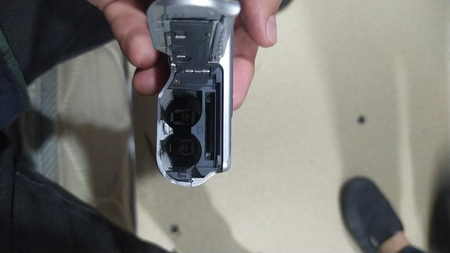 Sony photoaparat sotiladi svetnoy rasmga oladi