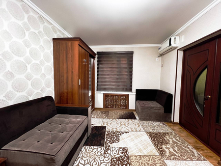 1 ком/2/4 площадь 30м2. Метро Космонавтов
