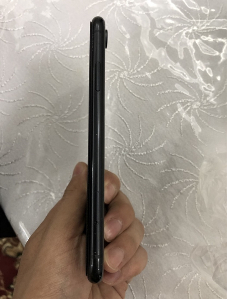 iphone xr black 64gb