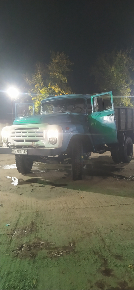 Вывоз мусора самосвалы
