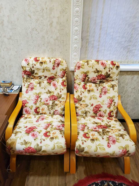 Кресла качественные новые