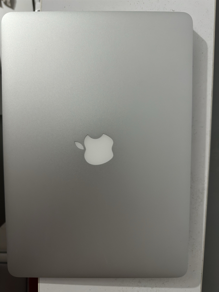 Macbook air 2014/i5/4/128