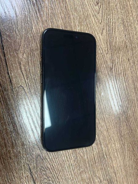 Iphone 15 pro 128 гб. Ёмкость 88%