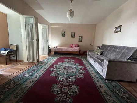 БОБУРА. 3/9/13 Аэропорт Корзинка. 62m2. Яккасарайский р-н.