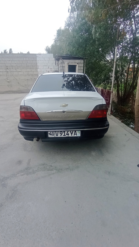 2000 несия метани бор
