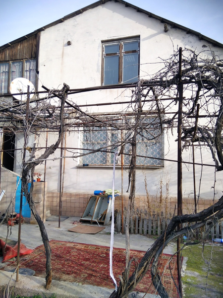 Продается 2х этажная дача .Тойтепа