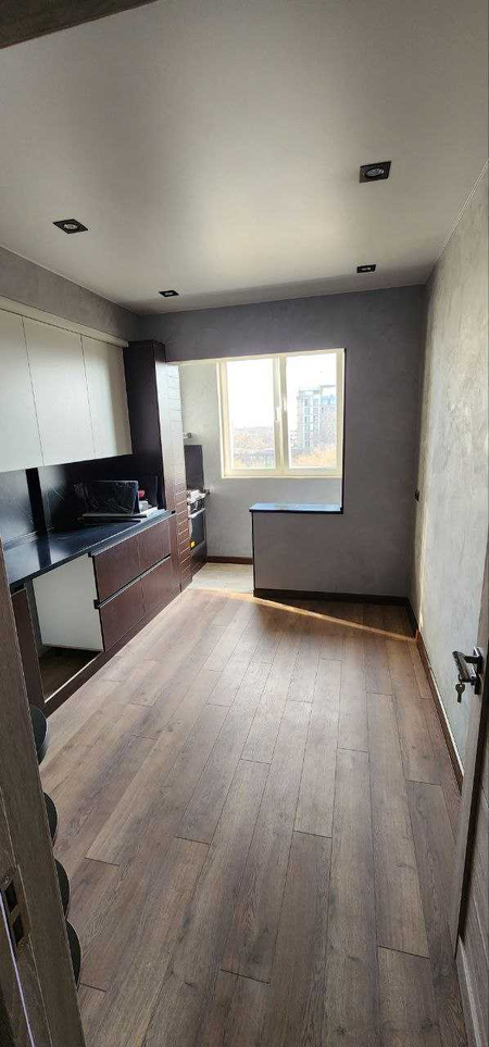 (К121569) Продается 4-х комнатная квартира в Яккасарайском районе.