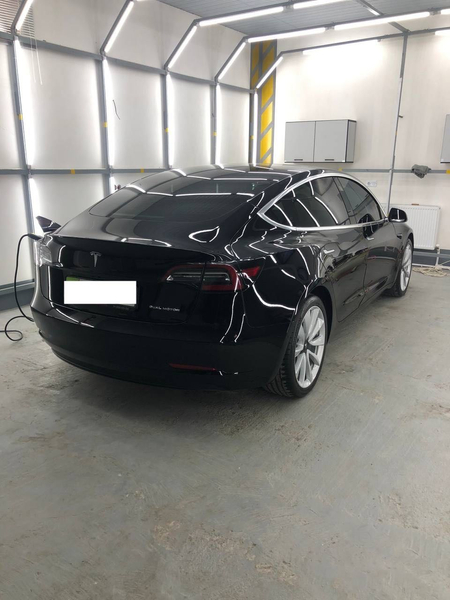 Tesla Model 3 Long Range Dual Motor