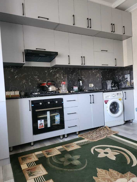 谷 130179 谷 Yakkasaroy tumanida kvartira sotiladi [75 м²]