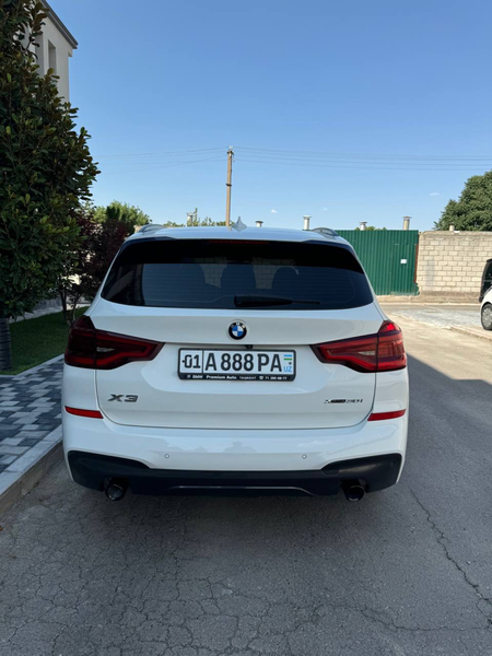BMW X3 drive 30i