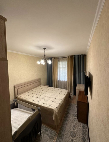 Чиланзар 5\\nНОВЗА \\n3/1/4\\nКирпич 75м²\\nРемонт Мебель техника \\nЦена 123.00