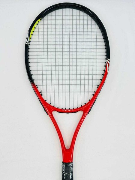 PG brendidan tennis raketkalari / Теннисные ракетки бренда PG.