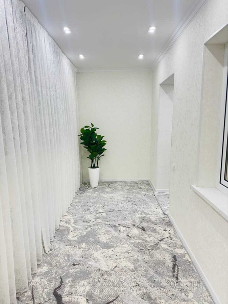 Новза.  Чиланзар район!  .2/3/4. (мебель + техника + 65 m²)  77-серия