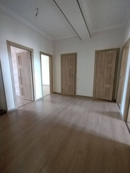 Срочно продаётся 4 ком Новостройка Golden House